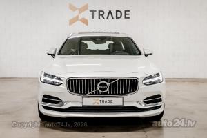 Balts Volvo V90 2020 Pērnava, ar dzinēja tilpumu 2.00 L un nobraukumu 133 tūkst. km par 27490 €, foto 4 vietnē AUTOMOTO.COM.LV