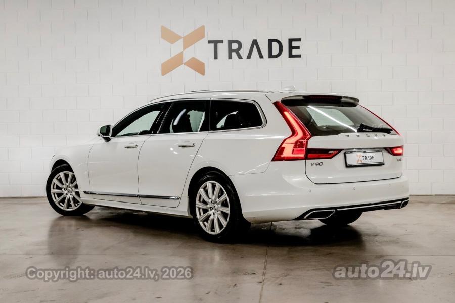Balts Volvo V90 2020 Pērnava, ar dzinēja tilpumu 2.00 L un nobraukumu 133 tūkst. km par 27490 €, foto 7 vietnē AUTOMOTO.COM.LV