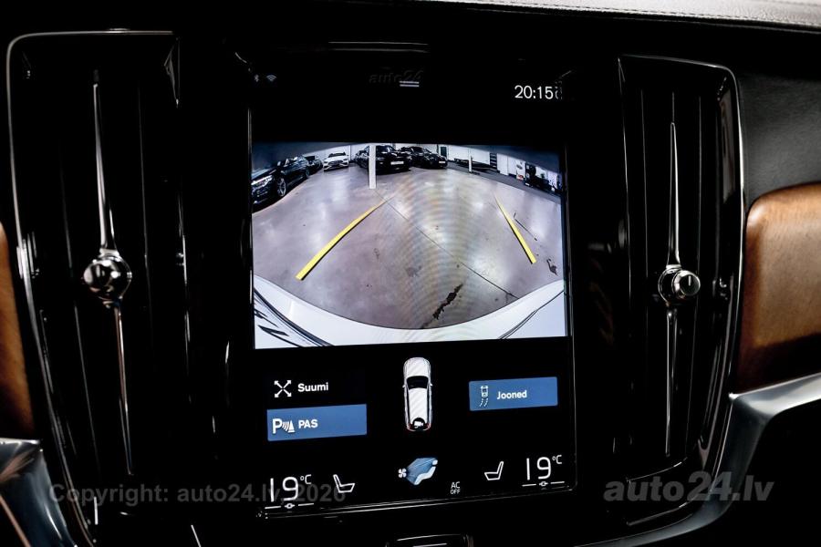 Balts Volvo V90 2020 Pērnava, ar dzinēja tilpumu 2.00 L un nobraukumu 133 tūkst. km par 27490 €, foto 20 vietnē AUTOMOTO.COM.LV