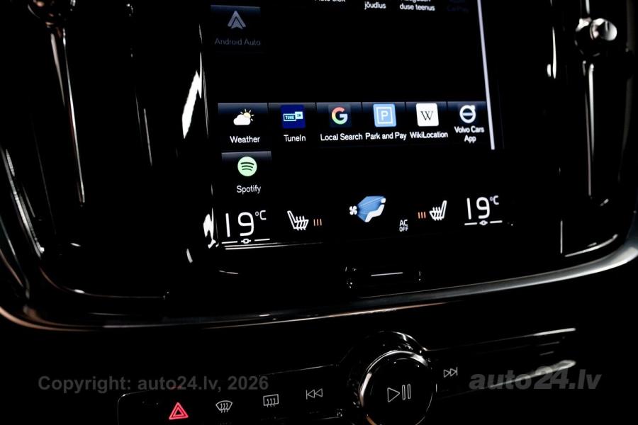 Balts Volvo V90 2020 Pērnava, ar dzinēja tilpumu 2.00 L un nobraukumu 133 tūkst. km par 27490 €, foto 22 vietnē AUTOMOTO.COM.LV