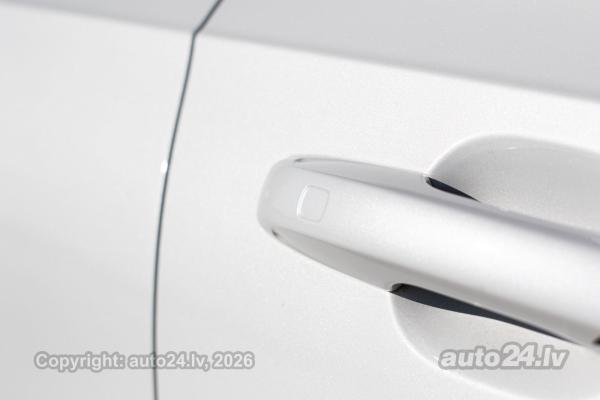 Volvo V90 2020 Tallina vietnē Balts Volvo V90 2020 Tallina, ar dzinēja tilpumu 2.00 L un nobraukumu 123 tūkst. km par 28900 €, foto 11 vietnē AUTOMOTO.COM.LV