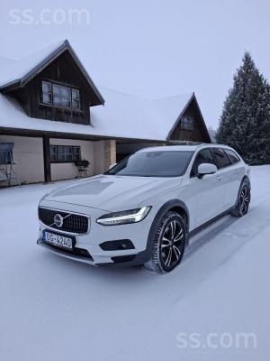 Balts Volvo V90 2021 Bauska, ar dzinēja tilpumu 2.00 L un nobraukumu 132 tūkst. km par 26700 €, foto  vietnē AUTOMOTO.COM.LV