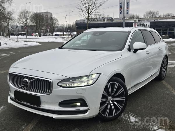 White Volvo V90 2021 in Jurmala, with an engine capacity of 2.00 L and mileage of 219 thousand km for 17800 €, photo 2 on AUTOMOTO.COM.LV