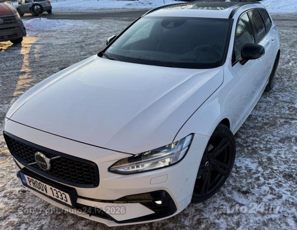 Balts Volvo V90 2021 Tallina, ar dzinēja tilpumu 0.00 L un nobraukumu 113 tūkst. km par 31900 €, foto 1 vietnē AUTOMOTO.COM.LV
