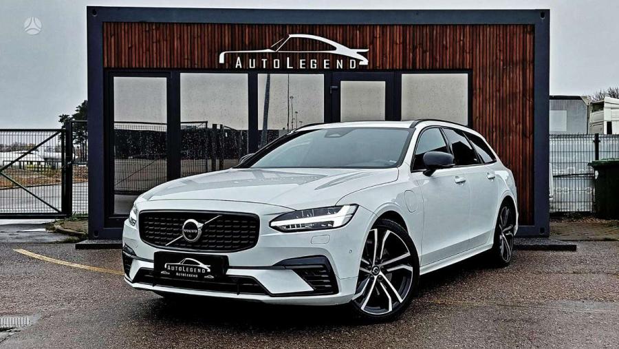 Balts Volvo V90 2021 Viļņa, ar dzinēja tilpumu 1.97 L un nobraukumu 232 tūkst. km par 23900 €, foto 1 vietnē AUTOMOTO.COM.LV
