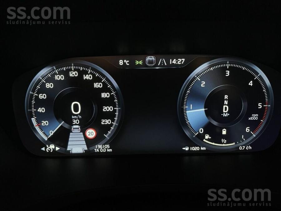 White Volvo V90 2021 in Riga, with an engine capacity of 2.00 L and mileage of 138 thousand km for 25500 €, photo 22 on AUTOMOTO.COM.LV