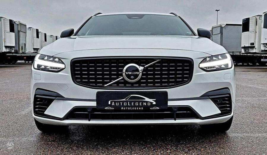 Balts Volvo V90 2021 Viļņa, ar dzinēja tilpumu 1.97 L un nobraukumu 236 tūkst. km par 22900 €, foto 15 vietnē AUTOMOTO.COM.LV