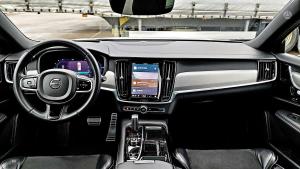 Balts Volvo V90 2021 Viļņa, ar dzinēja tilpumu 1.97 L un nobraukumu 236 tūkst. km par 22900 €, foto 21 vietnē AUTOMOTO.COM.LV