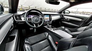 White Volvo V90 2021 in Vilnius, with an engine capacity of 1.97 L and mileage of 237 thousand km for 23900 €, photo 25 on AUTOMOTO.COM.LV
