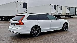 Balts Volvo V90 2021 Viļņa, ar dzinēja tilpumu 1.97 L un nobraukumu 235 tūkst. km par 23990 €, foto 10 vietnē AUTOMOTO.COM.LV