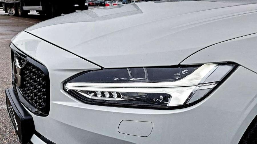 Balts Volvo V90 2021 Viļņa, ar dzinēja tilpumu 1.97 L un nobraukumu 235 tūkst. km par 23990 €, foto 18 vietnē AUTOMOTO.COM.LV