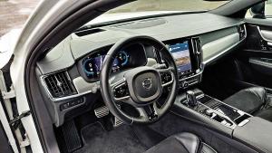 Balts Volvo V90 2021 Viļņa, ar dzinēja tilpumu 1.97 L un nobraukumu 235 tūkst. km par 23990 €, foto 20 vietnē AUTOMOTO.COM.LV