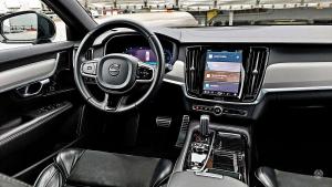 Balts Volvo V90 2021 Viļņa, ar dzinēja tilpumu 1.97 L un nobraukumu 235 tūkst. km par 23990 €, foto 23 vietnē AUTOMOTO.COM.LV