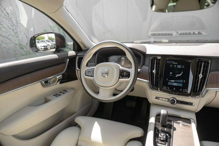 Balts Volvo V90 2021 Viļņa, ar dzinēja tilpumu 2.00 L un nobraukumu 85 tūkst. km par 35300 €, foto 10 vietnē AUTOMOTO.COM.LV