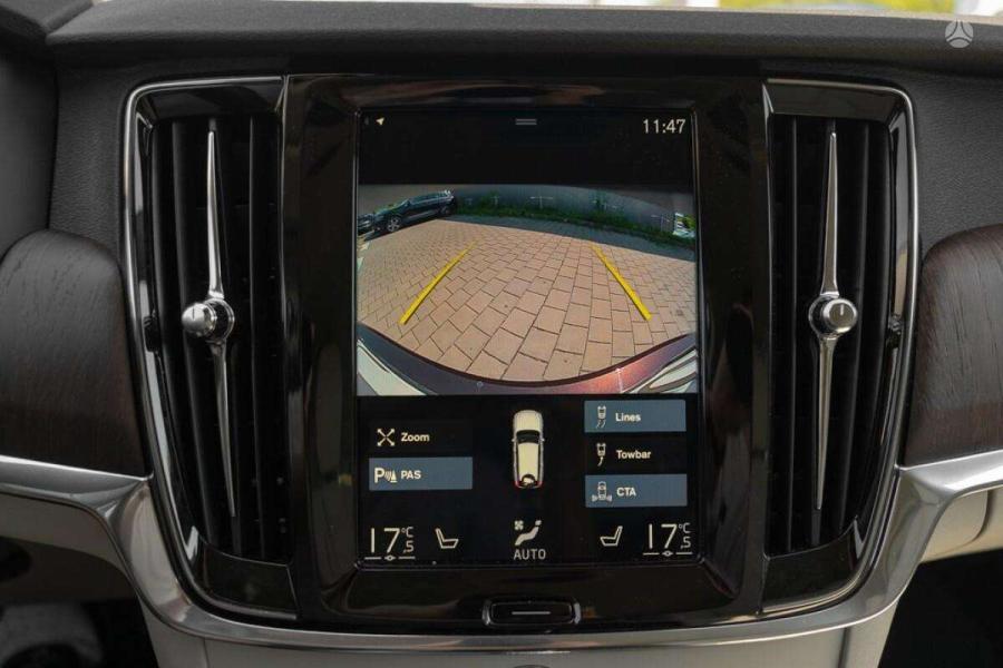 Balts Volvo V90 2021 Viļņa, ar dzinēja tilpumu 2.00 L un nobraukumu 85 tūkst. km par 35300 €, foto 17 vietnē AUTOMOTO.COM.LV