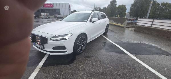 Balts Volvo V90 2022 Tallina, ar dzinēja tilpumu 2.00 L un nobraukumu 265 tūkst. km par 22500 €, foto 2 vietnē AUTOMOTO.COM.LV
