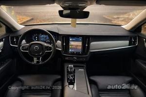 Balts Volvo V90 2022 Tartu, ar dzinēja tilpumu 2.00 L un nobraukumu 264 tūkst. km par 17999 €, foto 7 vietnē AUTOMOTO.COM.LV