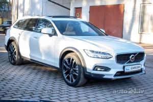 Balts Volvo V90 2022 Tallina, ar dzinēja tilpumu 2.00 L un nobraukumu 83 tūkst. km par 49990 €, foto 9 vietnē AUTOMOTO.COM.LV