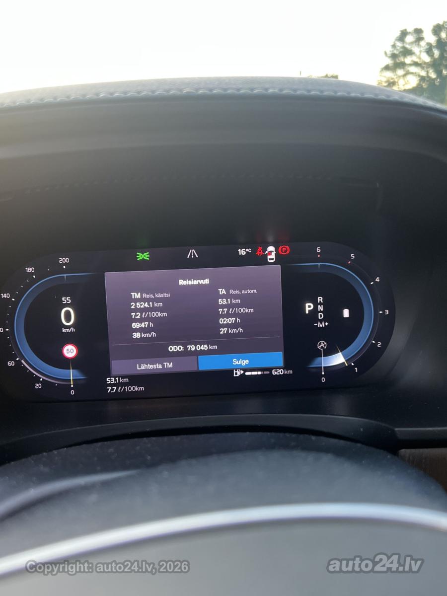 Balts Volvo V90 2022 Tallina, ar dzinēja tilpumu 2.00 L un nobraukumu 79 tūkst. km par 39000 €, foto 14 vietnē AUTOMOTO.COM.LV