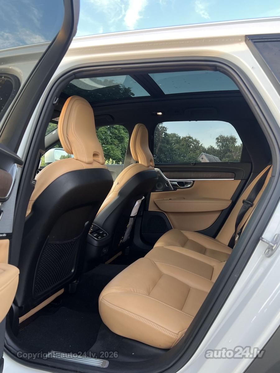 Balts Volvo V90 2022 Tallina, ar dzinēja tilpumu 2.00 L un nobraukumu 79 tūkst. km par 39000 €, foto 15 vietnē AUTOMOTO.COM.LV