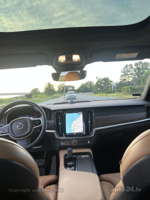 Balts Volvo V90 2022 Tallina, ar dzinēja tilpumu 2.00 L un nobraukumu 79 tūkst. km par 39000 €, foto 16 vietnē AUTOMOTO.COM.LV