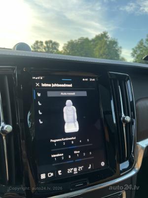 Balts Volvo V90 2022 Tallina, ar dzinēja tilpumu 2.00 L un nobraukumu 79 tūkst. km par 39000 €, foto 19 vietnē AUTOMOTO.COM.LV