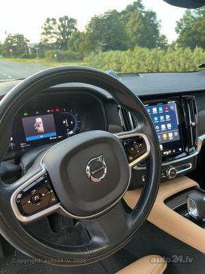 Balts Volvo V90 2022 Tallina, ar dzinēja tilpumu 2.00 L un nobraukumu 79 tūkst. km par 39000 €, foto 22 vietnē AUTOMOTO.COM.LV