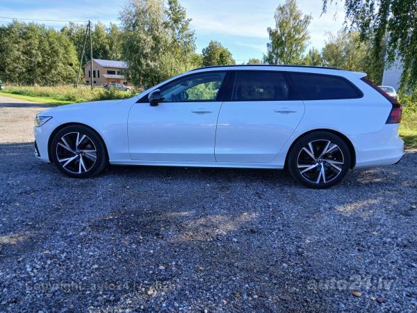Balts Volvo V90 2022 Tartu, ar dzinēja tilpumu 2.00 L un nobraukumu 190 tūkst. km par 21900 €, foto 4 vietnē AUTOMOTO.COM.LV