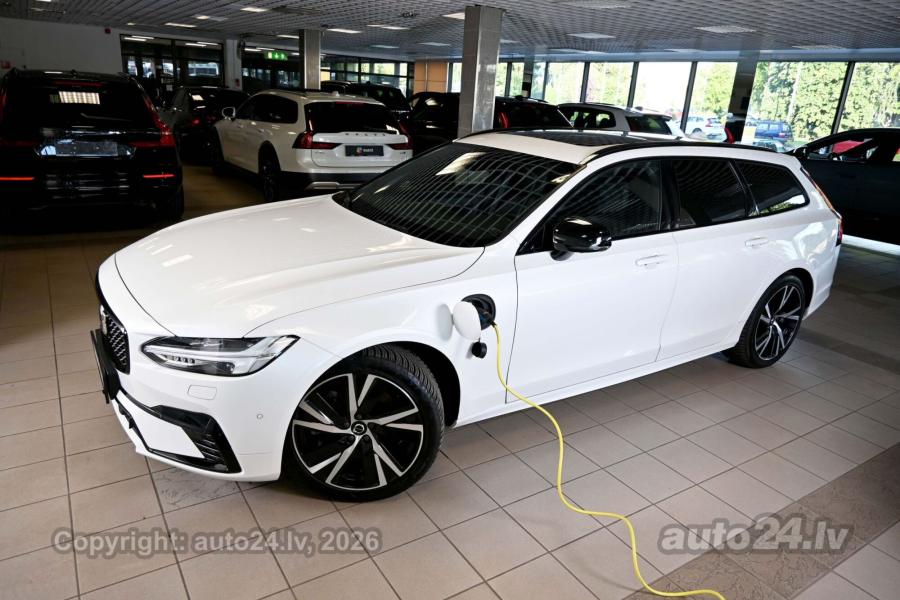 Balts Volvo V90 2022 Tallina, ar dzinēja tilpumu 2.00 L un nobraukumu 80 tūkst. km par 39880 €, foto 7 vietnē AUTOMOTO.COM.LV