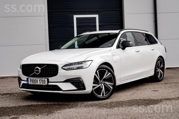 Balts Volvo V90 2022 Tallina, ar dzinēja tilpumu 2.00 L un nobraukumu 57 tūkst. km par 34900 €, foto 1 vietnē AUTOMOTO.COM.LV
