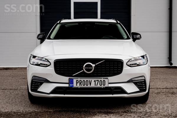 Balts Volvo V90 2022 Tallina, ar dzinēja tilpumu 2.00 L un nobraukumu 57 tūkst. km par 34900 €, foto 3 vietnē AUTOMOTO.COM.LV