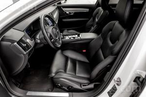 White Volvo V90 2022 in Tallinn, with an engine capacity of 2.00 L and mileage of 57 thousand km for 34900 €, photo 15 on AUTOMOTO.COM.LV