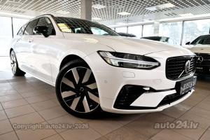 Balts Volvo V90 2025 Tallina, ar dzinēja tilpumu 2.00 L un nobraukumu 20 tūkst. km par 52990 €, foto 3 vietnē AUTOMOTO.COM.LV