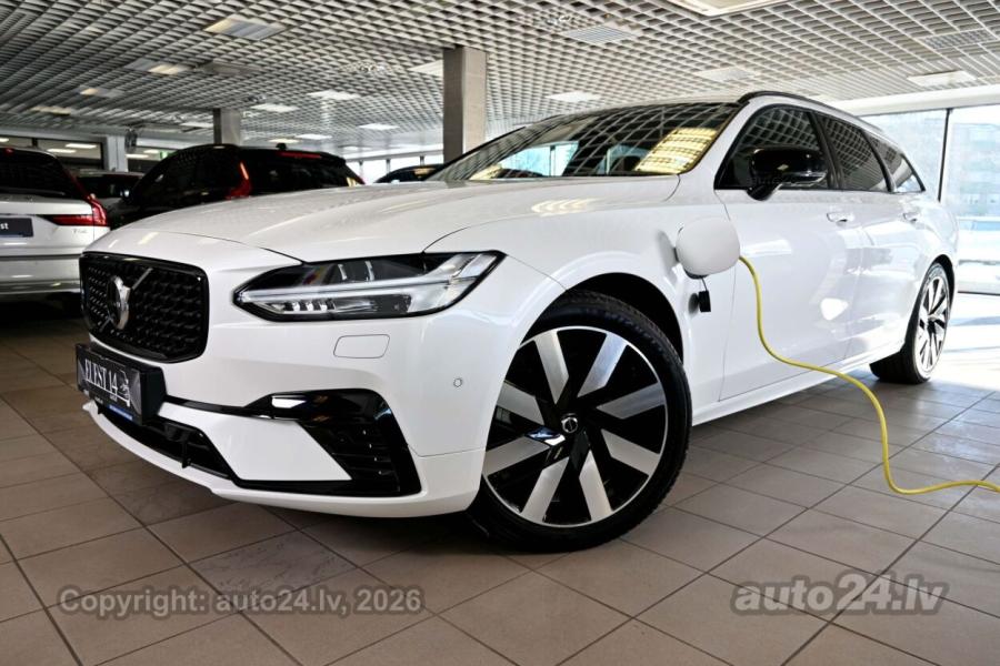 Balts Volvo V90 2025 Tallina, ar dzinēja tilpumu 2.00 L un nobraukumu 20 tūkst. km par 52990 €, foto 5 vietnē AUTOMOTO.COM.LV