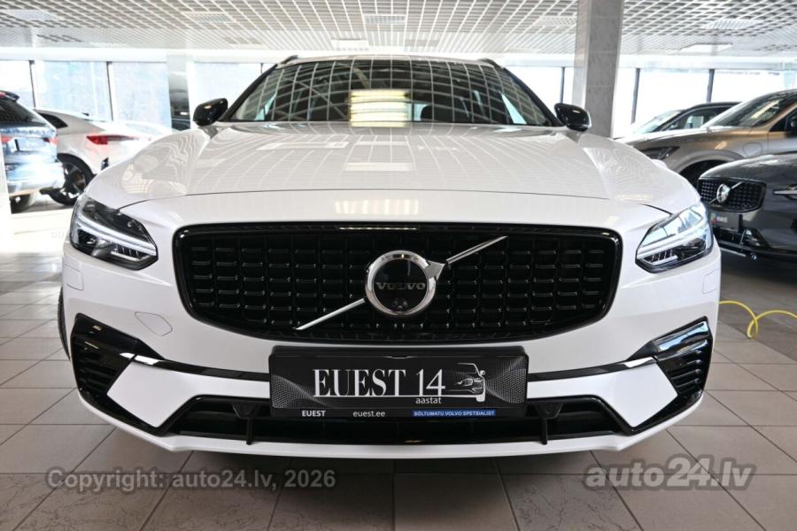 Balts Volvo V90 2025 Tallina, ar dzinēja tilpumu 2.00 L un nobraukumu 20 tūkst. km par 52990 €, foto 6 vietnē AUTOMOTO.COM.LV