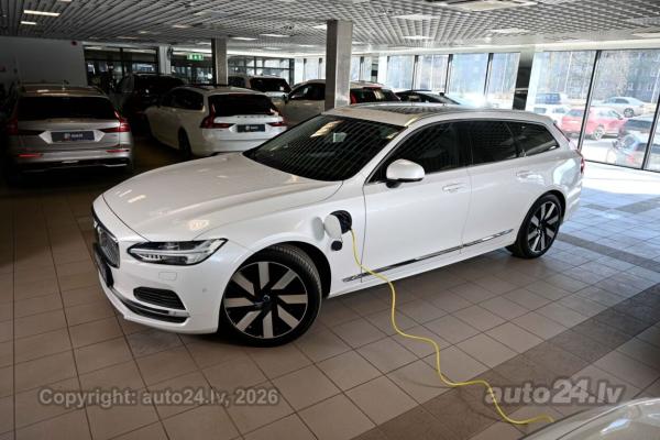 White Volvo V90 2025 in Tallinn, with an engine capacity of 2.00 L and mileage of 27 thousand km for 54990 €, photo 6 on AUTOMOTO.COM.LV