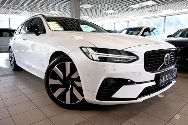 Volvo V90 2025 Tallina vietnē Balts Volvo V90 2025 Tallina, ar dzinēja tilpumu 0.00 L un nobraukumu 24 tūkst. km par 47990 €, foto 1 vietnē AUTOMOTO.COM.LV