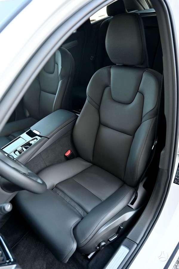 Volvo V90 2025 Tallina vietnē Balts Volvo V90 2025 Tallina, ar dzinēja tilpumu 0.00 L un nobraukumu 24 tūkst. km par 47990 €, foto 10 vietnē AUTOMOTO.COM.LV