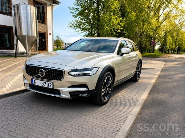 Желтый Вольво В90 2019 в Елгава, объемом двигателя 2.00 л и пробегом 374 тыс. км за 16500 €, фото 1 на AUTOMOTO.COM.LV