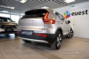Beige Volvo XC40 2022 in Tallinn, with an engine capacity of 2.00 L and mileage of 54 thousand km for 34900 €, photo 4 on AUTOMOTO.COM.LV