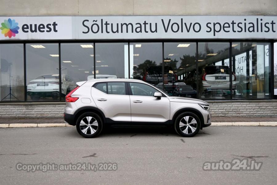 Beige Volvo XC40 2022 in Tallinn, with an engine capacity of 2.00 L and mileage of 54 thousand km for 34900 €, photo 8 on AUTOMOTO.COM.LV