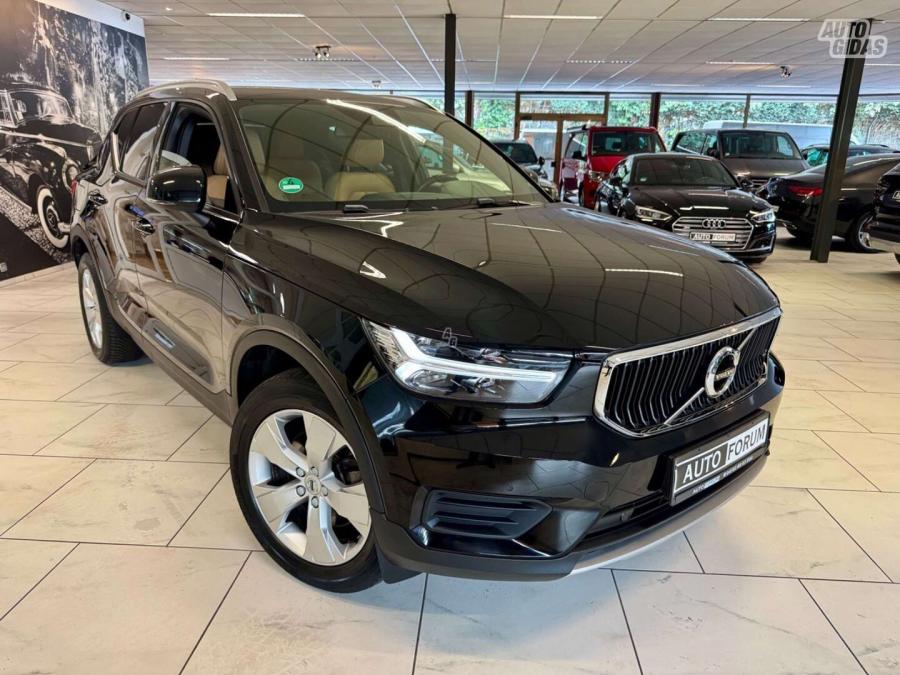Black Volvo XC40 2018 in Kaunas, with an engine capacity of 2.00 L and mileage of 75 thousand km for 29600 €, photo 2 on AUTOMOTO.COM.LV
