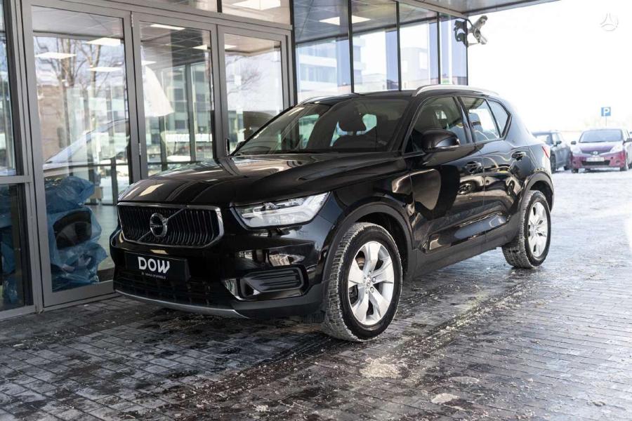 Melns Volvo XC40 2018 Viļņa, ar dzinēja tilpumu 1.97 L un nobraukumu 207 tūkst. km par 15990 €, foto 2 vietnē AUTOMOTO.COM.LV