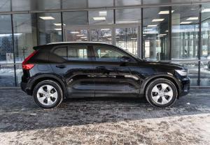 Melns Volvo XC40 2018 Viļņa, ar dzinēja tilpumu 1.97 L un nobraukumu 207 tūkst. km par 15990 €, foto 3 vietnē AUTOMOTO.COM.LV