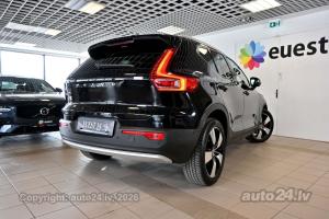 Black Volvo XC40 2018 in Tallinn, with an engine capacity of 2.00 L and mileage of 146 thousand km for 24900 €, photo 3 on AUTOMOTO.COM.LV