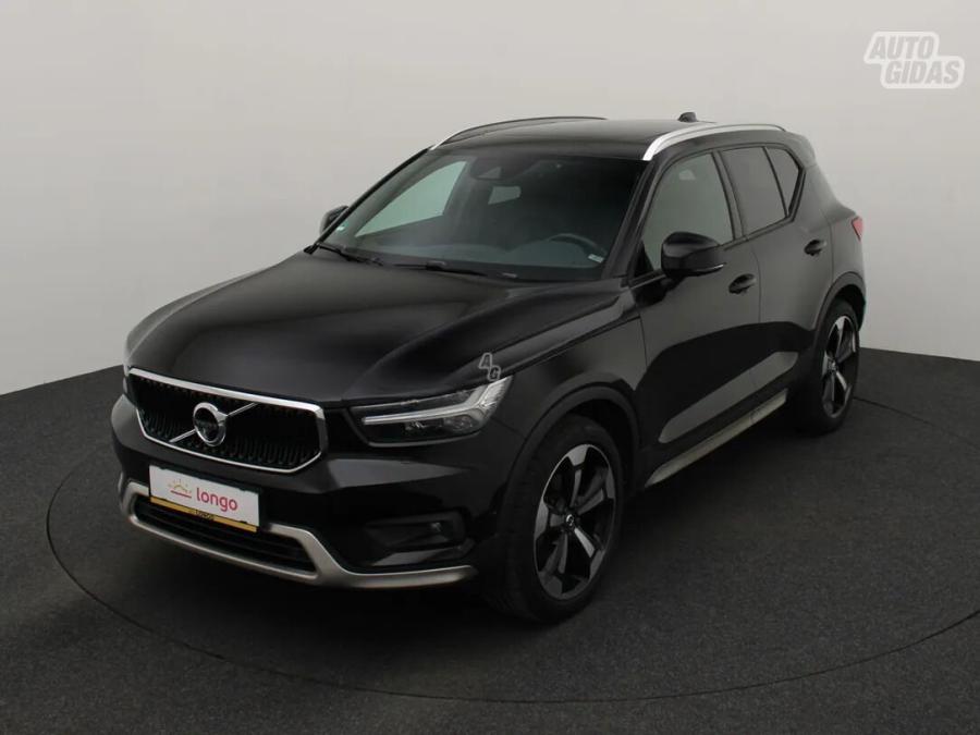Black Volvo XC40 2018 in Vilnius, with an engine capacity of 2.00 L and mileage of 202 thousand km for 20199 €, photo 1 on AUTOMOTO.COM.LV