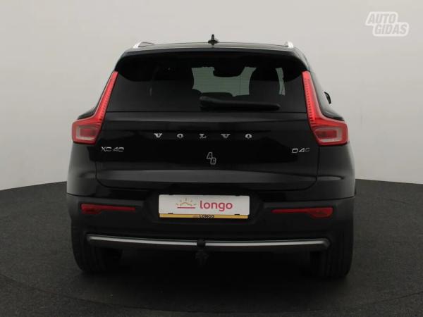 Черный Вольво XC40 2018 в Вильнюс, объемом двигателя 2.00 л и пробегом 202 тыс. км за 20199 €, фото 5 на AUTOMOTO.COM.LV