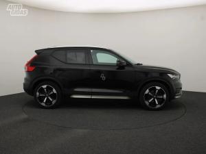 Black Volvo XC40 2018 in Vilnius, with an engine capacity of 2.00 L and mileage of 202 thousand km for 20199 €, photo 10 on AUTOMOTO.COM.LV
