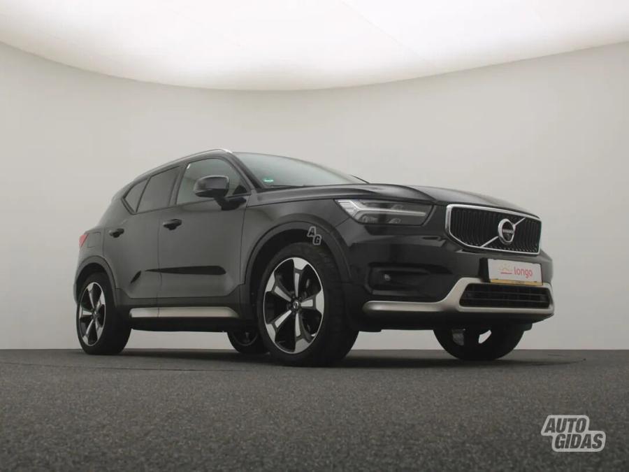 Black Volvo XC40 2018 in Vilnius, with an engine capacity of 2.00 L and mileage of 202 thousand km for 20199 €, photo 12 on AUTOMOTO.COM.LV