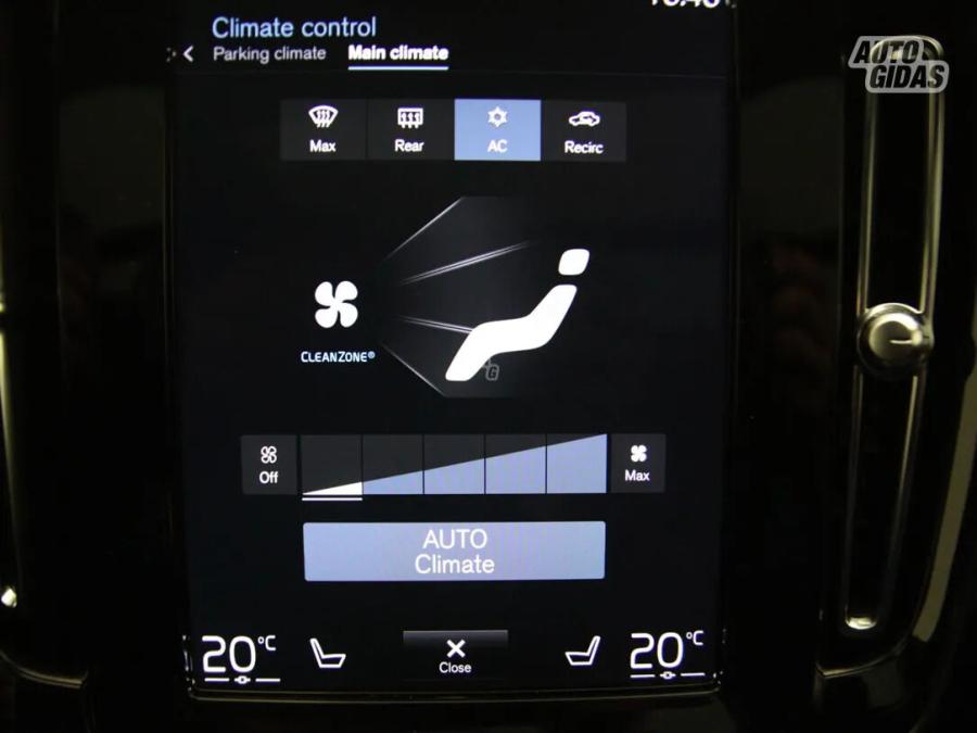 Black Volvo XC40 2018 in Vilnius, with an engine capacity of 2.00 L and mileage of 202 thousand km for 20199 €, photo 21 on AUTOMOTO.COM.LV